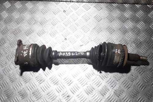 Привод передний правый Мицубиси Л200 MR580692
