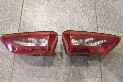 Фонарь В крышку багажника Infiniti Fx35