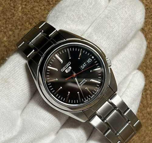 Японские наручные часы Seiko snkl45j1