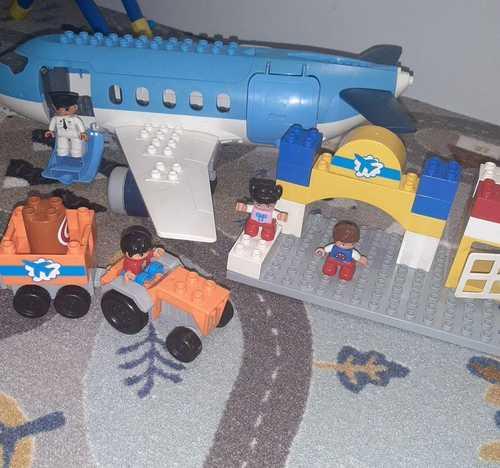 Lego дупло самолет