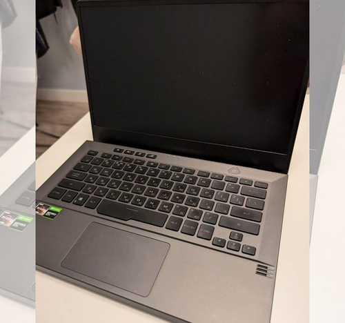 Asus rog zephyrus g14