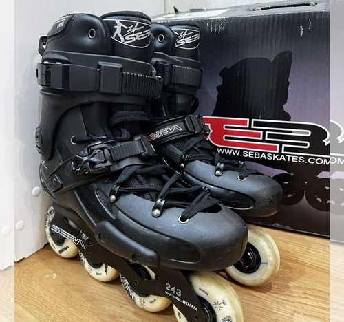 Ролики FR Skates FR1 80 - Black (EU 41)