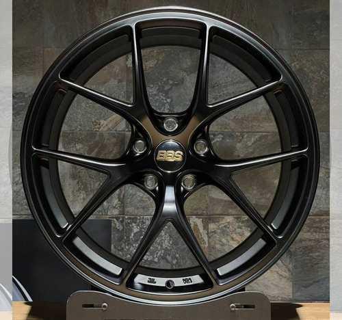 Диски BBS Design R19 5x120 разноширокие