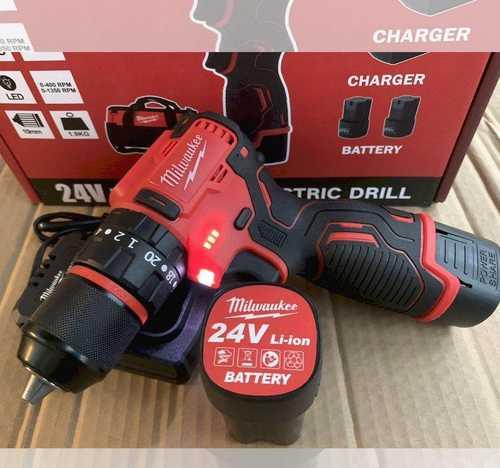 Шуруповёрт Milwaukee 24V ударный бесщеточный