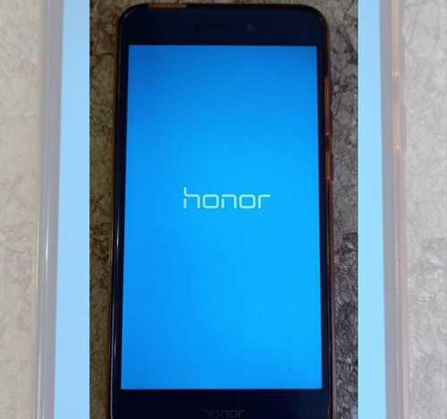 HONOR 8 Lite, 4/32 ГБ