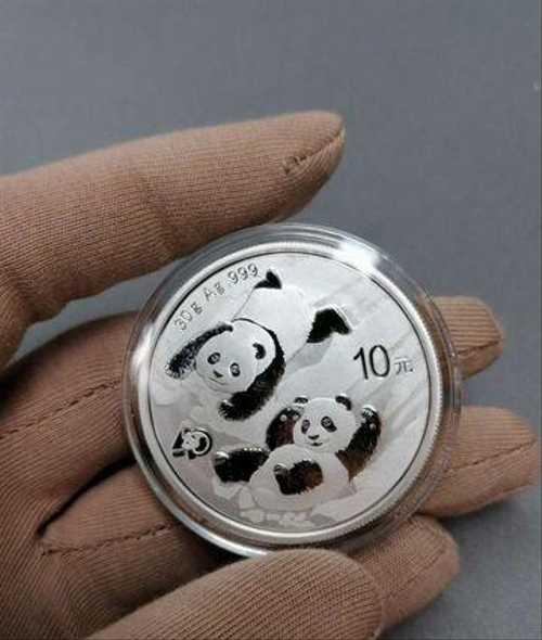 Серебряная монета Китая Панда