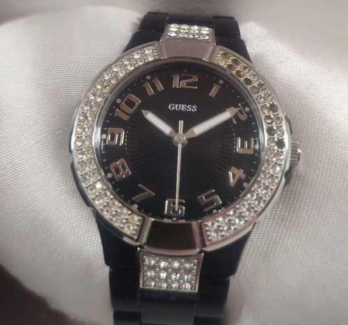 Часы наручные женские guess W11611L2