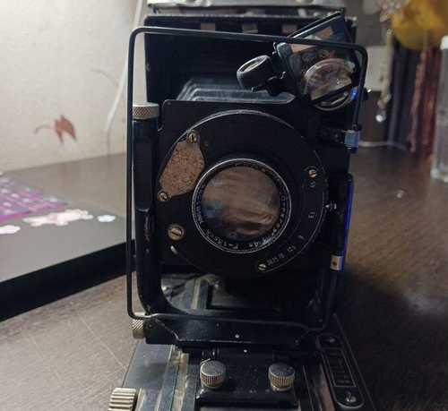 Продам два старинных фотоаппарата фотокор-1