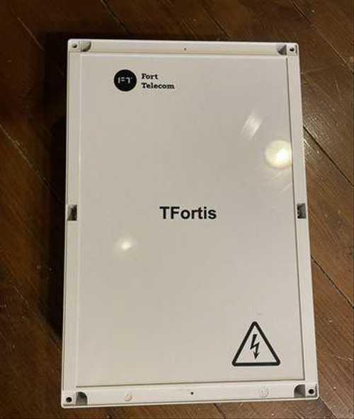 Коммутатор tfortis 2g+