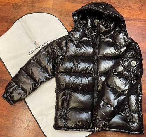 Пуховик Moncler maya