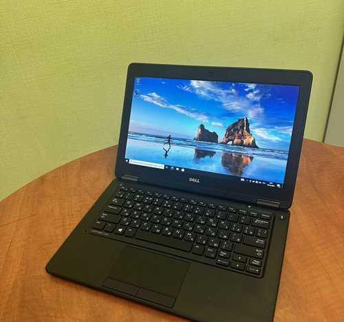 Dell Latitude E7250 i5 8g/250g