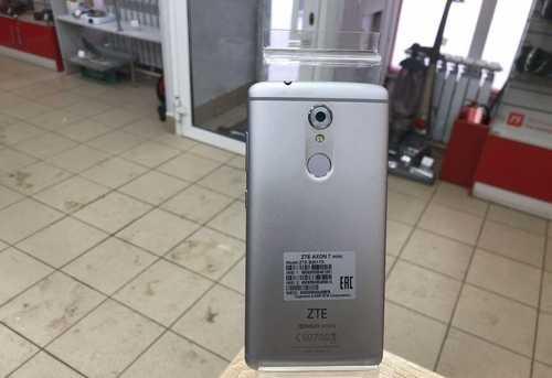 ZTE Axon 7 mini, 3/32 ГБ