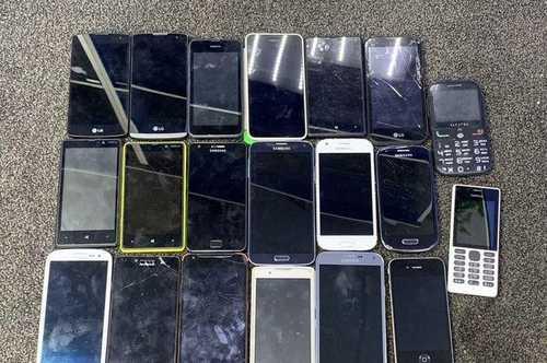 Мобильные телефоны бу лот 20 штук