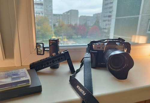 Фотоаппарат Fujifilm XT-20 и аксессуары к нему
