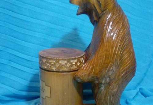 Фигурка Медведь с бочонком статуэтка деревянная