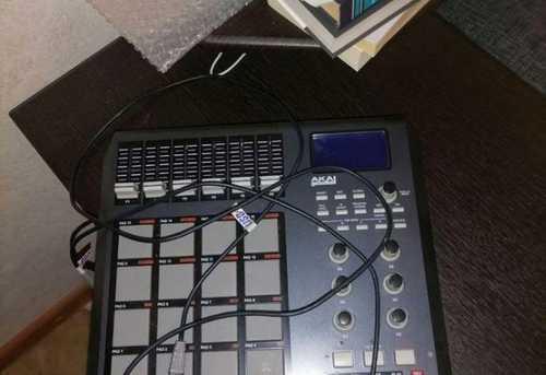 Midi контроллер/драм пад akai mpd 26