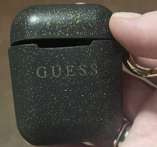 Чехол для наушников airpods guess