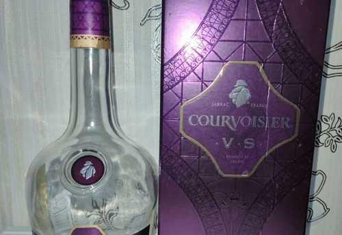 Пустая бутылка от коньяка courvoisier v,s с короб