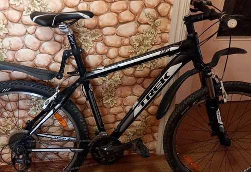 Велосипед Trek 4300