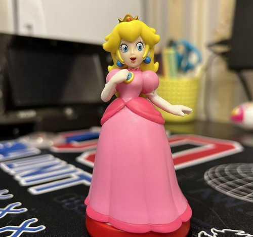 Фигурка Amiibo Peach