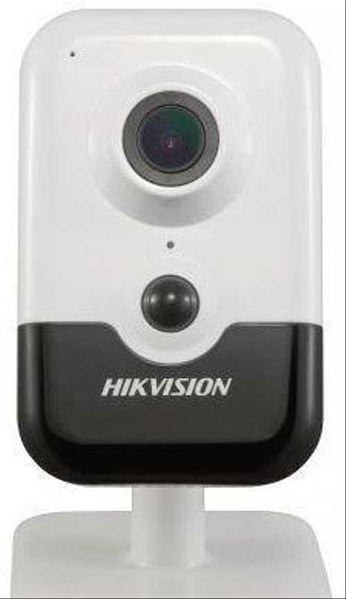 Камера видеонаблюдения IP Hikvision DS-2CD2423G0-I