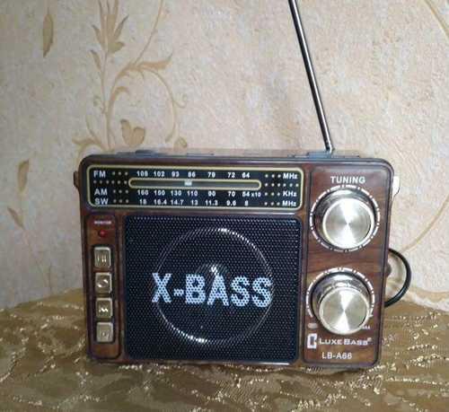 Радиоприёмник Luxe Bass
