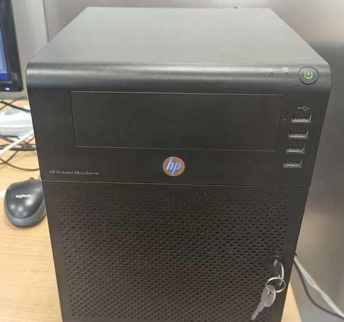 Сервер HP ProLiant MicroServer N36L