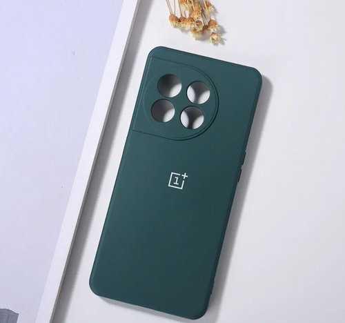 Чехол на OnePlus Ace 2 в зелёном цвете