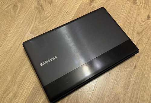 Samsung 300E