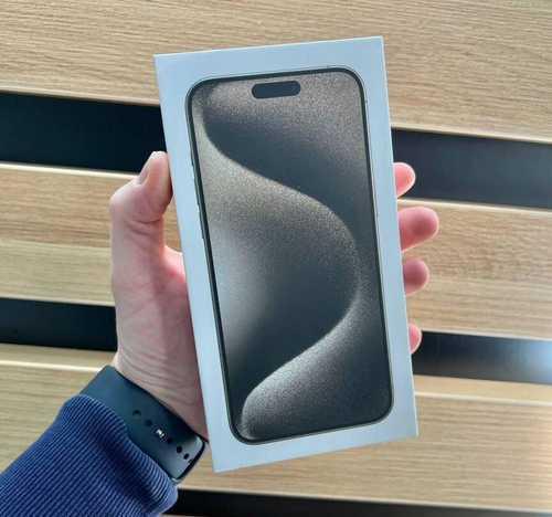iPhone 15 Pro Max, 256 ГБ
