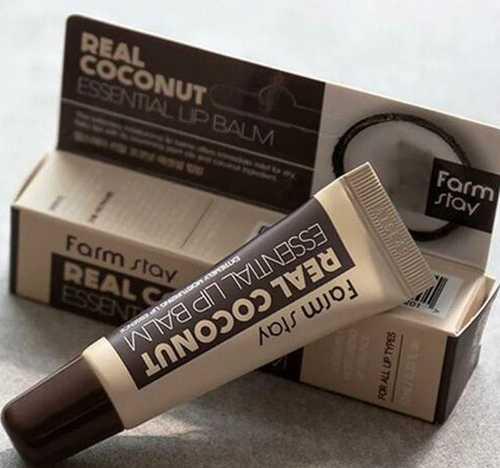 Бальзам для губ real coconut essential LIP balm