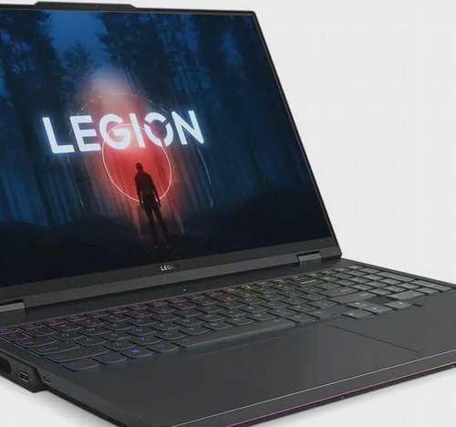 Ноутбук Lenovo Legion Pro 5 16ARX8