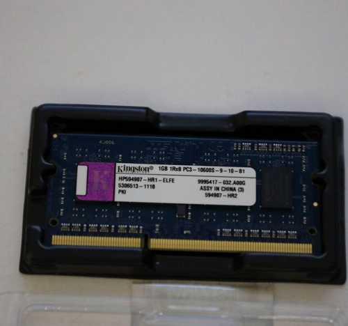 Оперативная память Kingston DDR3 1Gb