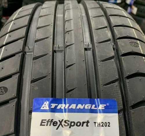 Triangle EffeXSport TH202 215/45 R17 91Y