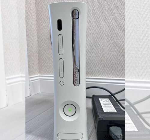 Xbox 360 прошитый freeboot на запчасти