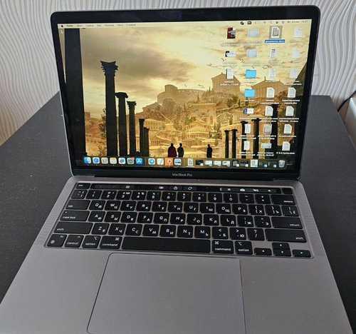 Macbook pro m2