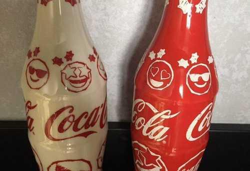 Коллекционные фарфоровые бутылочки Coca-Cola