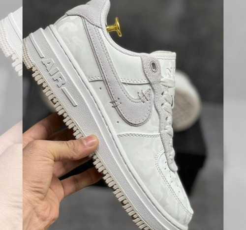 Nike Air Force 1 Low Luxe Summit White Light Bone