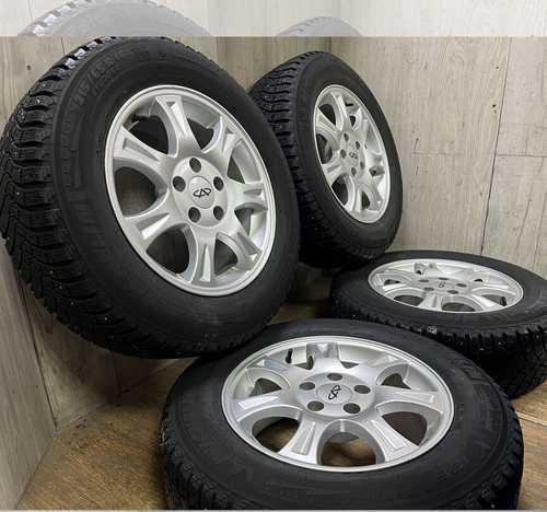 Chery Tiggo R16 215/65 Michelin X-Ice North