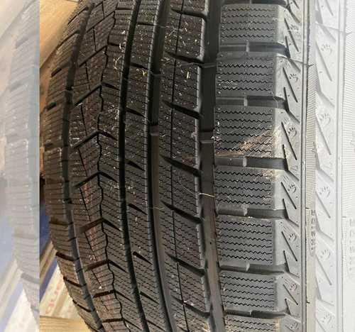 iLink Winter IL868 275/45 R20 и 275/45 R20 110H