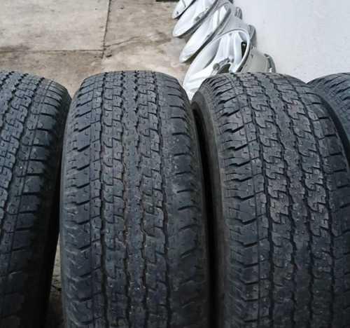 Bridgestone Dueler H/T 265/70 R16 112