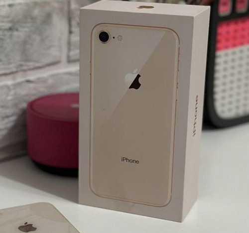 iPhone 8, 128 ГБ