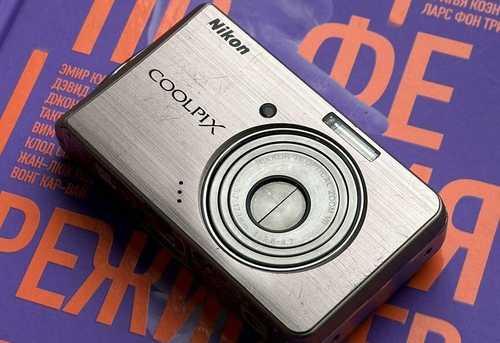 Цифроврй фотоаппарат nikon coolpix s520