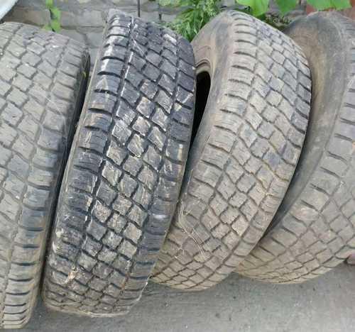 Accelera RA162 225/75 R16