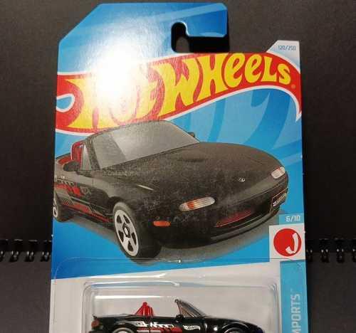 Hot Wheels 91 Mazda MX-5 Miata