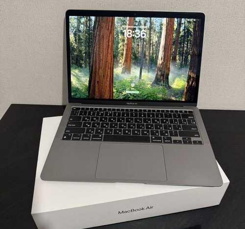 Macbook Air M1 8/256gb АКБ 99%