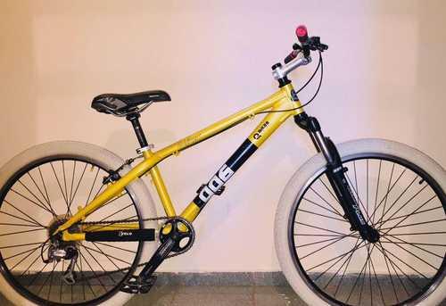 Q Bikes Departament Goldfinger Mtb