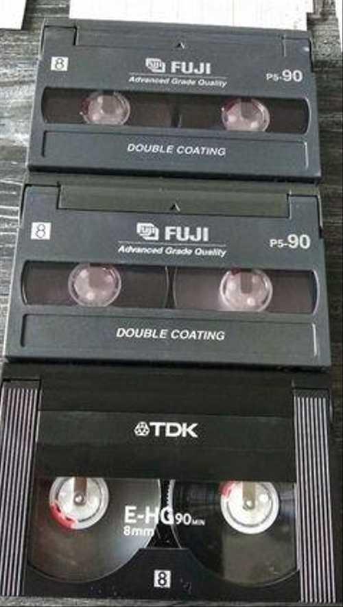 Видеокассеты-8 мм, 90 min. Fuji и TDK