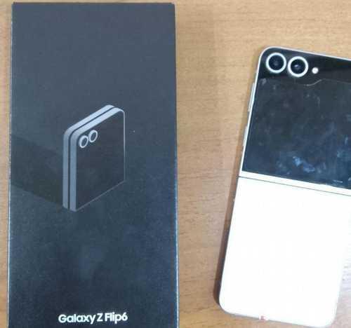 Samsung Galaxy Z Flip 6, 12/256 ГБ