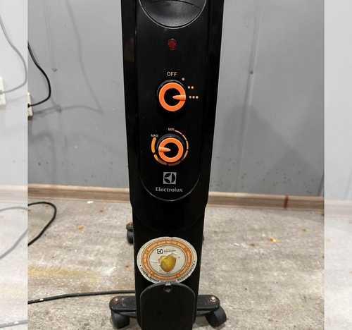 Масляный обогреватель electrolux
